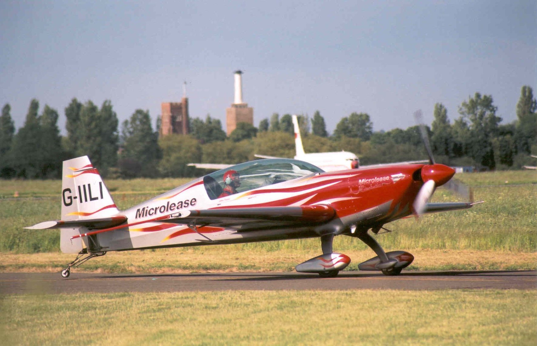 Extra 300