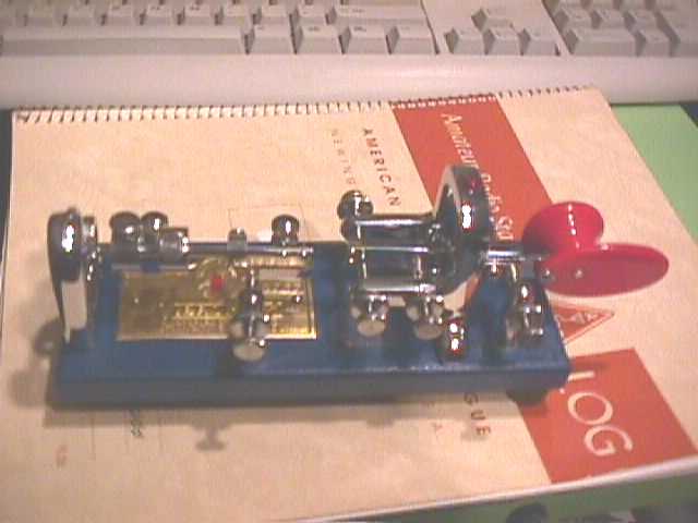 NØUF's Vibroplex Collection - 2ØØØ Blue Racer